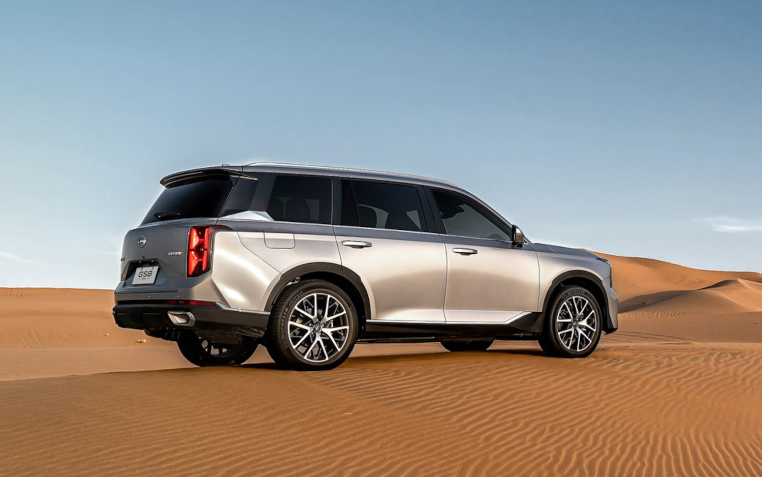 Comparison - GAC GS8 2022 - vs - Volkswagen Teramont SEL 2020 | SUV Drive